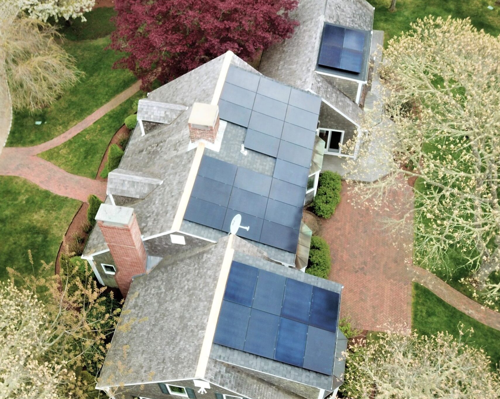 Solar Incentives & Financing in Massachusetts | MGE